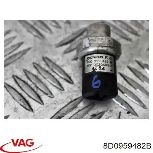 8D0959482B VAG датчик тиску кондиціонера - купити онлайн в Україні